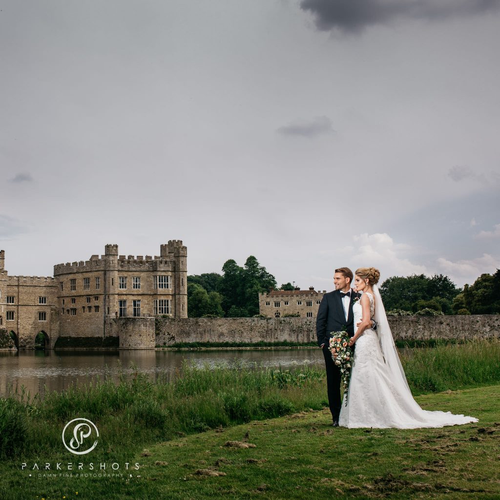 Wasing Park Wedding Photographer - Helen & James' Wedding